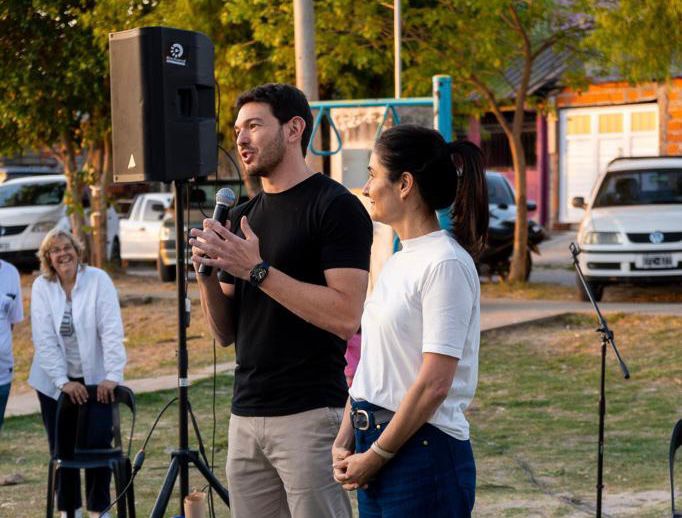 Gainza presentó su propuesta cultural - Entre Ríos Diario